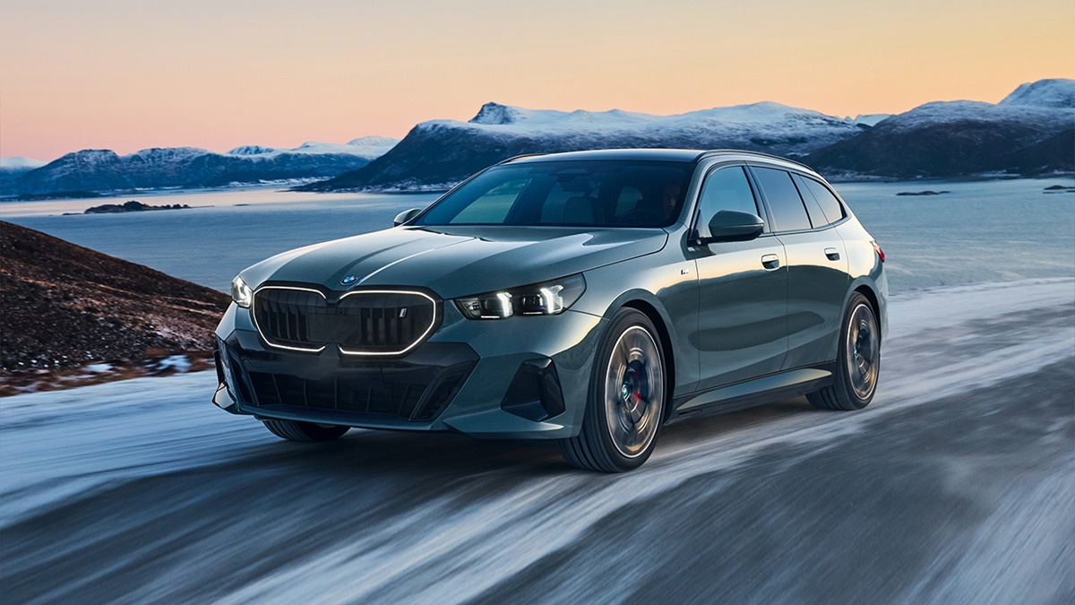 BMW i5 touring met 451 km actieradius | WhatTheRange